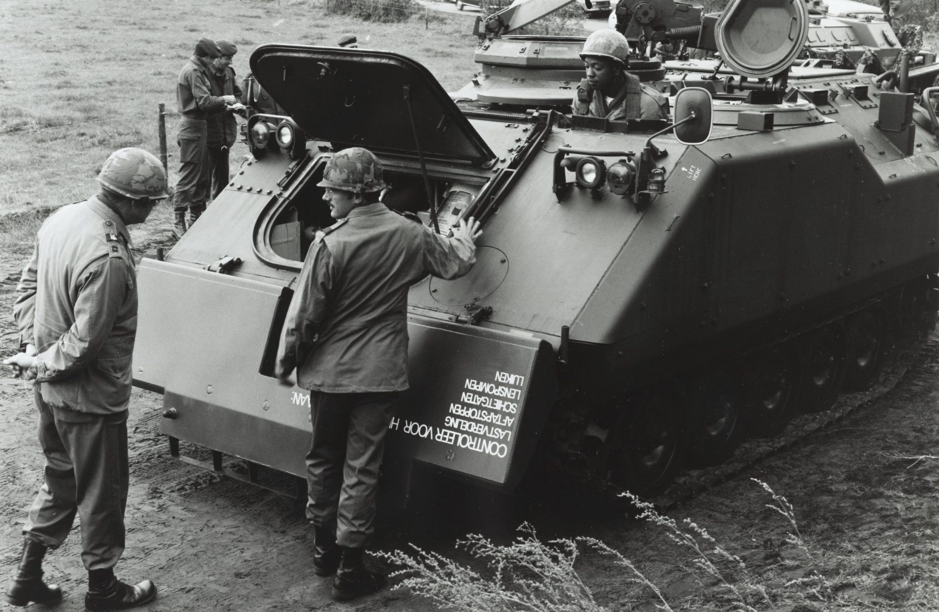 YPR-ERA pantserrups - Nationaal Militair Museum