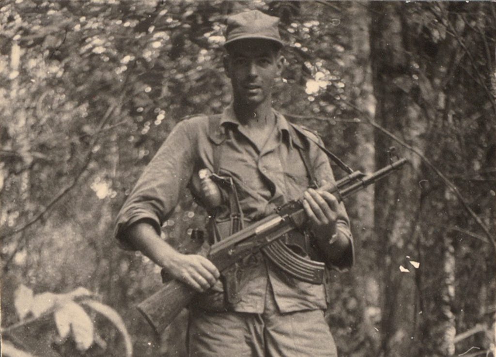 De eerste kalasjnikov - Nationaal Militair Museum