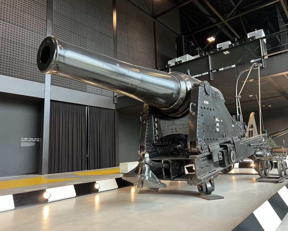 Het grootste kanon in ons museum - Nationaal Militair Museum